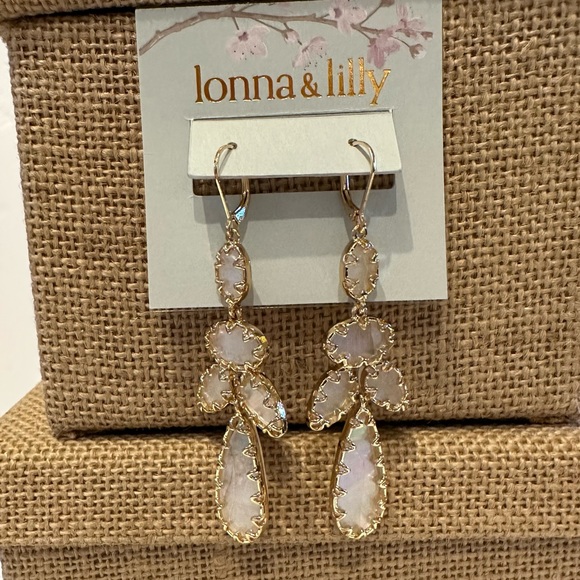 lonna & lilly | Jewelry | Nwt Lonna Lilly Earrings Gold Tone Flower ...